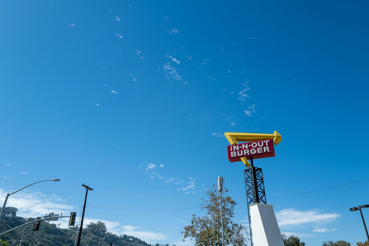 Minimum Wage Increase For Californians - San Francisco News